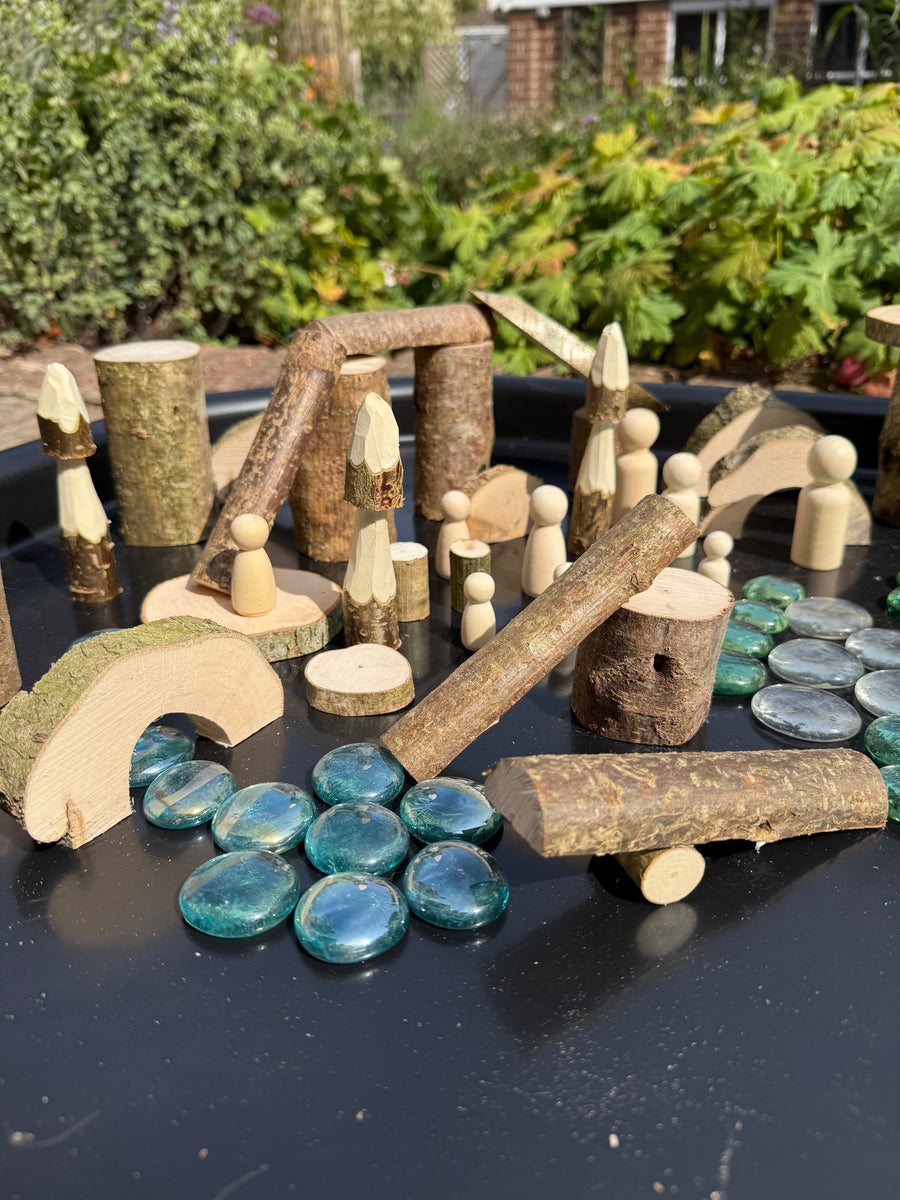 Small World Play – Outdoor Learning Resources
